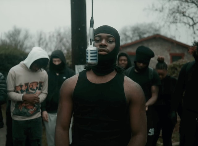 Od zera do kontraktu z wytwórnią Drake'a. Kim jest 4Batz, który w kilka ...